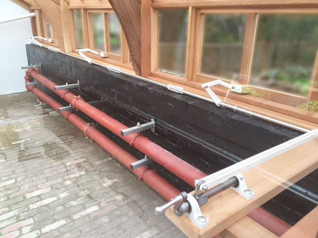 A custom designed manual casement window system allows complete control ...